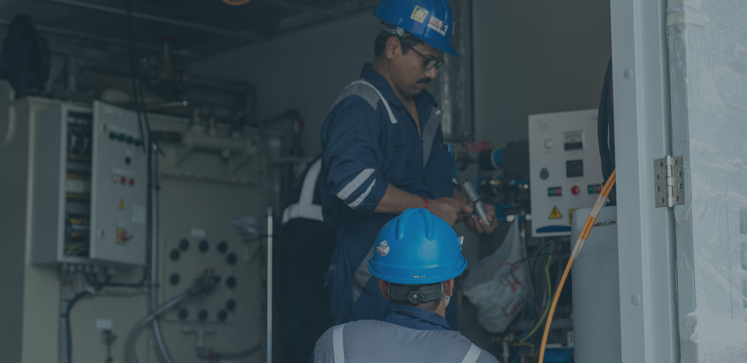 ONSHORE & OFFSHORE MAINTENANCE & RECONDITIONING | Al Fattan Marine Services